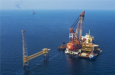 POGC installs 1st gas production platform of SP Phase 19 - Mehr News Agency