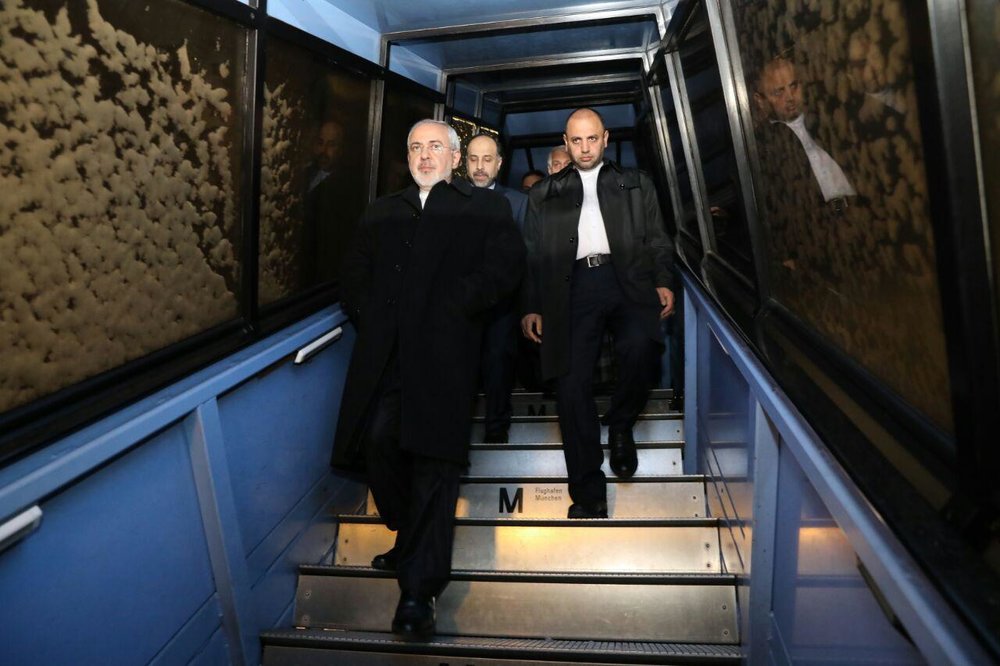 Zarif arrives in Munich - Mehr News Agency