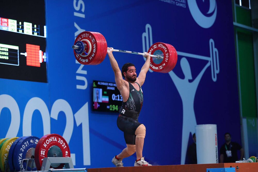 Weightlifter Javadi snatches gold at Islamic Solidarity Games - Mehr ...