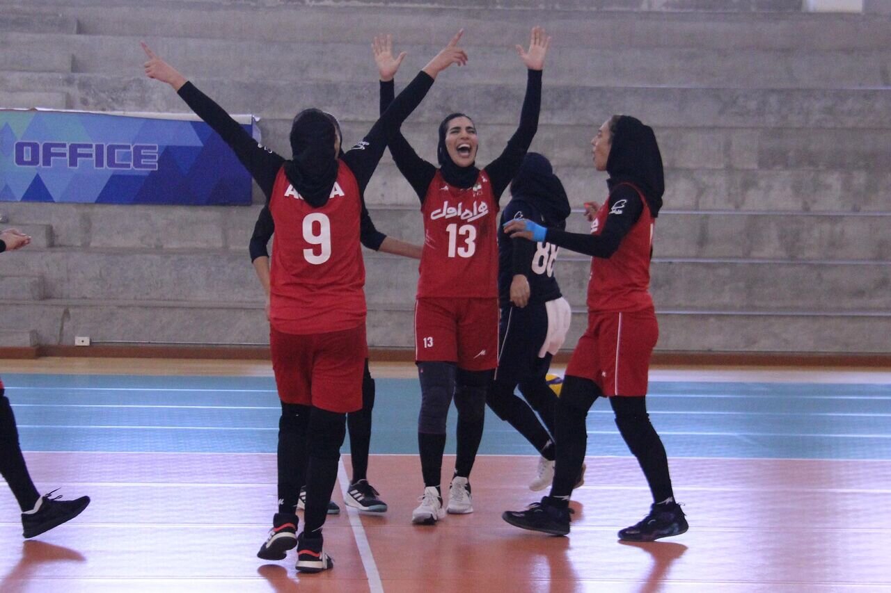 Iran women's volleyball team defeat Thai team in friendly - Mehr News ...