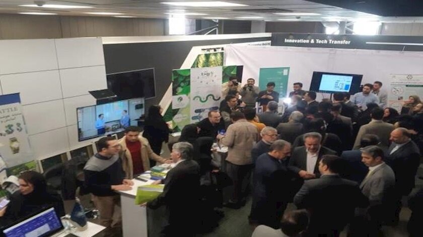 4 knowledge-based products unveiled - Mehr News Agency