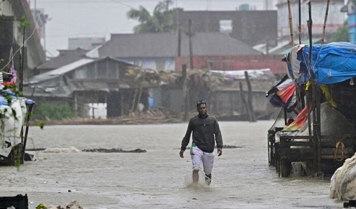 32 killed as Cyclone Remal wreaks havoc in India - Mehr News Agency