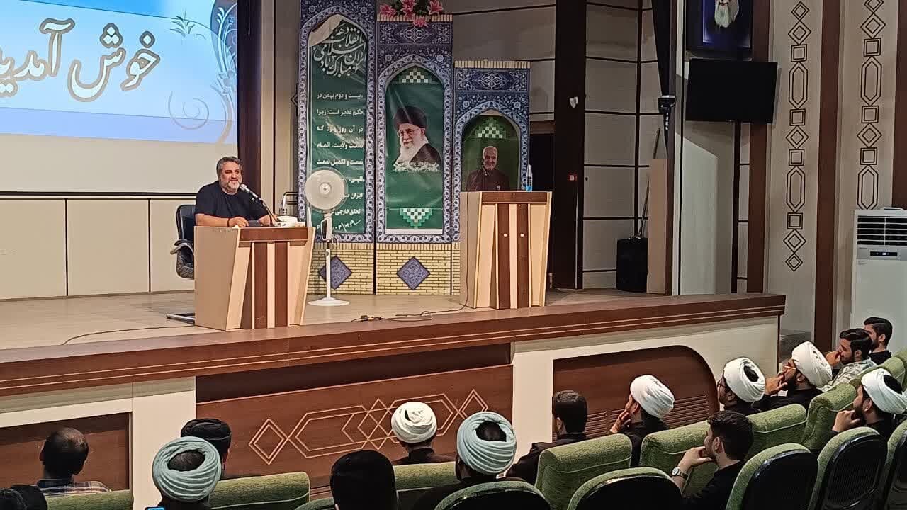 برگزاری دوره آموزشی مهارتی «تولید پادکست تبلیغی» ویژه طلاب در مشهد ...