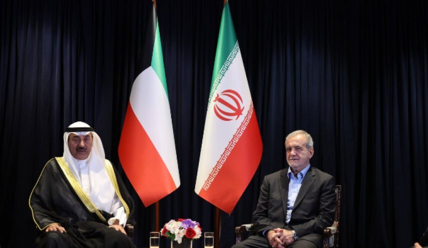 President Pezeshkian meets Kuwaiti crown prince in New York - Mehr News ...