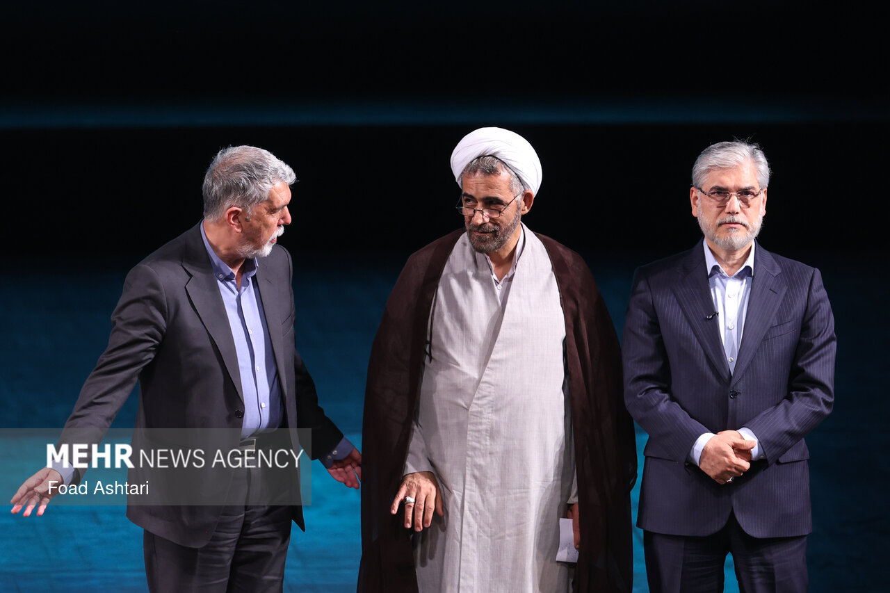 Mehr News Agency - 40th-day memorial service for martyred Ali Larijani ...